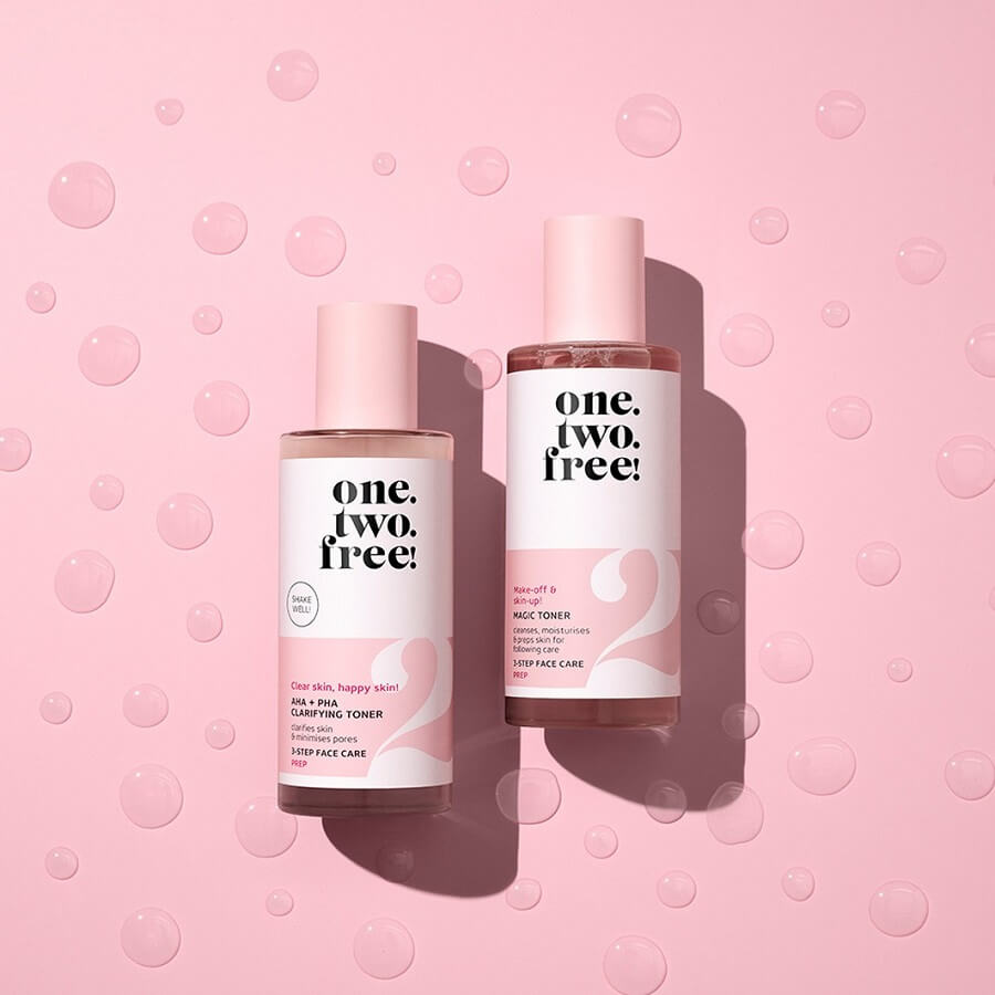 one.two.free! AHA + PHA Clarifying Toner | DOUGLAS