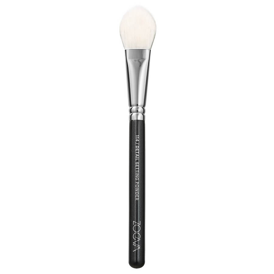 Zoeva 114 Detail Setting Powder Brush | DOUGLAS